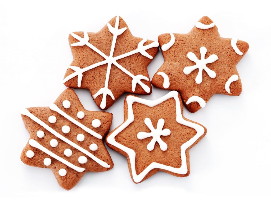 Новогоднее печенье (65 фото) Имбирное печенье. Расписные елки и снежинки