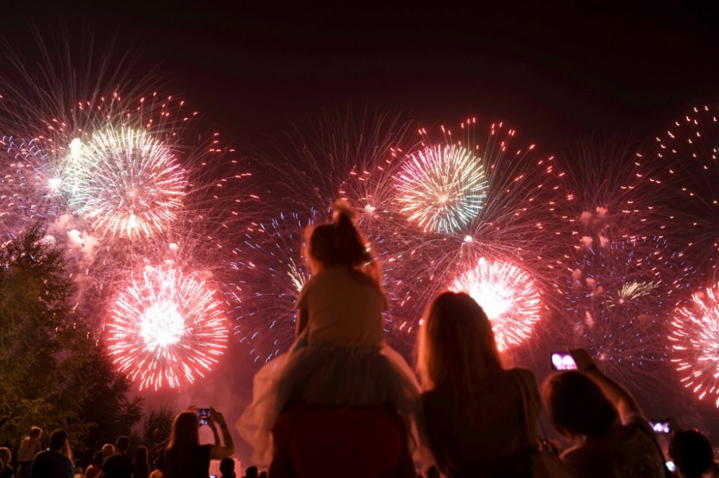 Сказочный салют (55 фото) Фото салюта. Невероятная красота